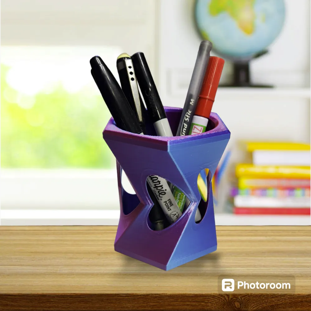 Heart Breaker pen cup - Free 3D Print Model - MakerWorld