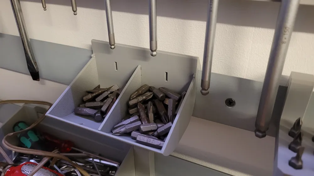 Small Parts Dispenser for French Cleat Wall by MBT-Oberberg MakerWorld ...