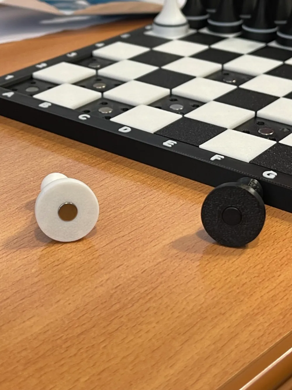 Magnetic Chess/Checkers Board - SnapOn Magnets Remixed by NapalmZ ...