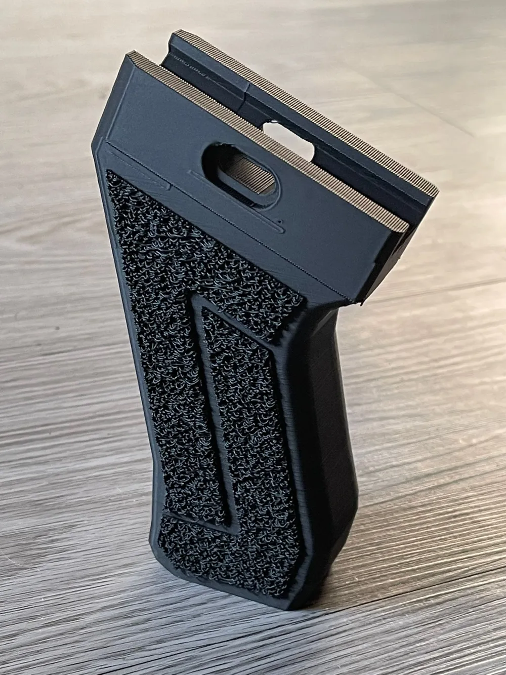 Ergonomic Picatinny Foregrip, Pistol Style - Free 3D Print Model ...
