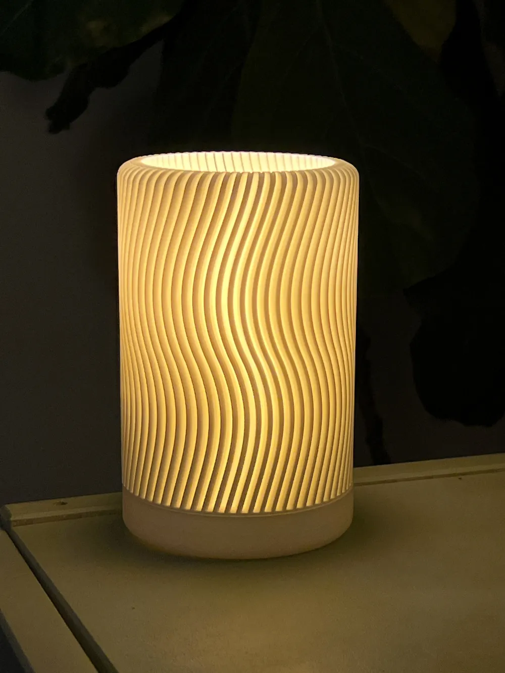 Projeto Mini Luminária V2 - Modelo gratuito para impressão 3D - MakerWorld