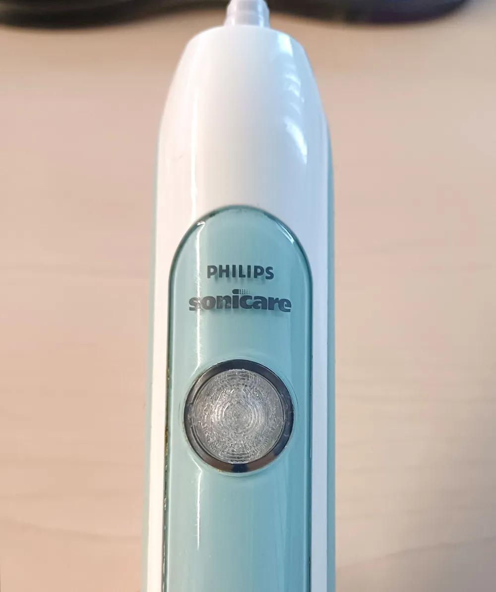 Philips Sonicare HX67xx Power Button by MasterCake - MakerWorld