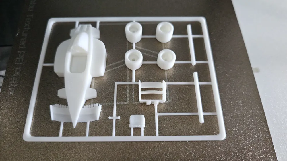 F1 Car assembly(Kit card) Remixed by Bruised Wayne - MakerWorld
