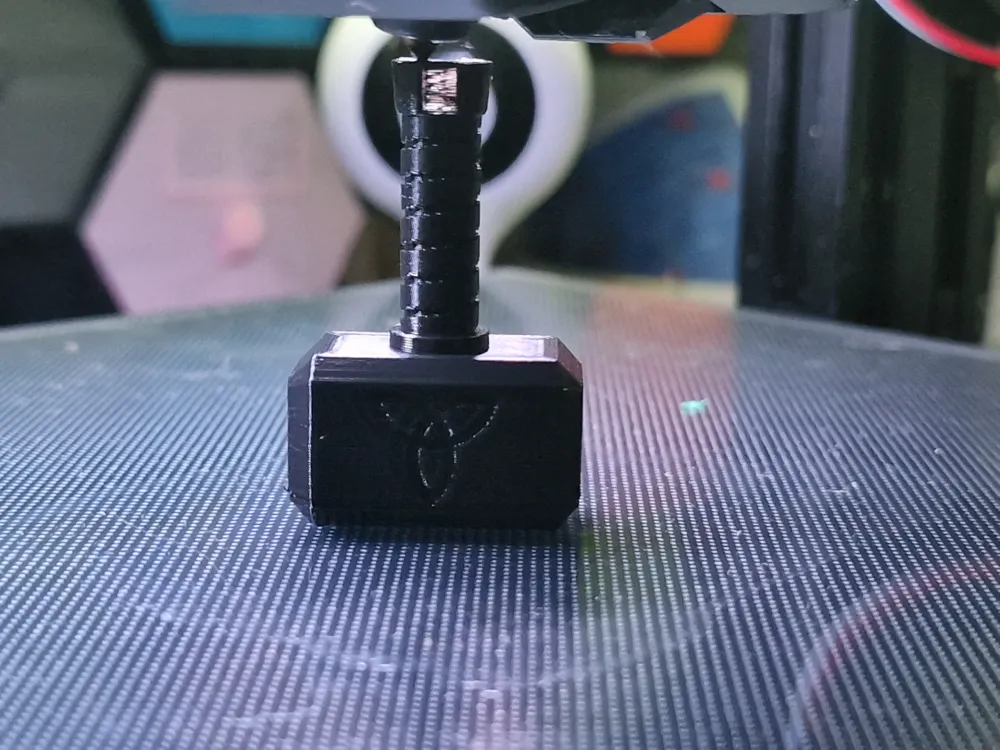 Mjolnir (Thor Hammer) KeyChain with magnetic attraction! Remixed by BS ...