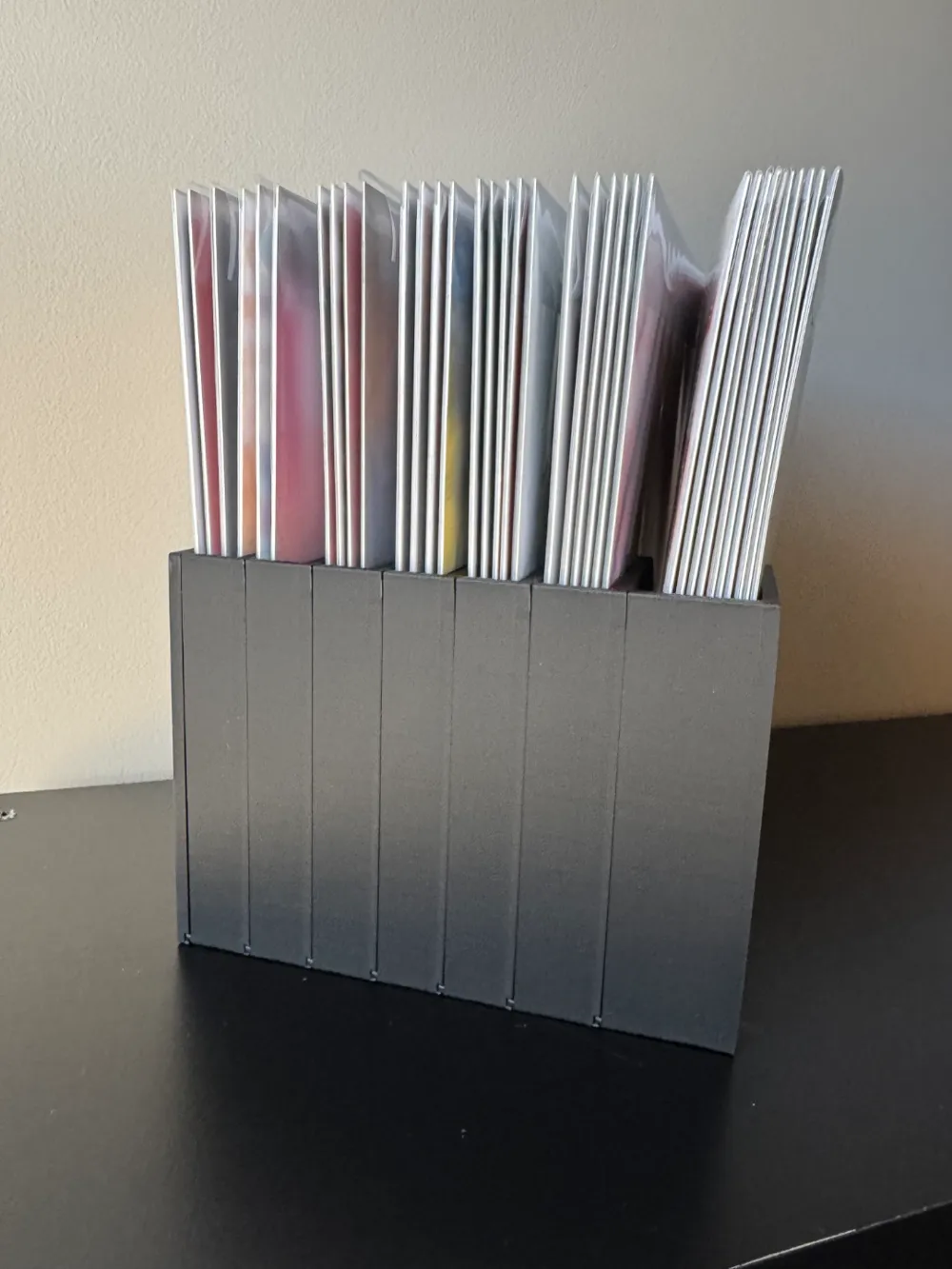 Modular Comic Stand by Yert90 MakerWorld: Download Free 3D Models