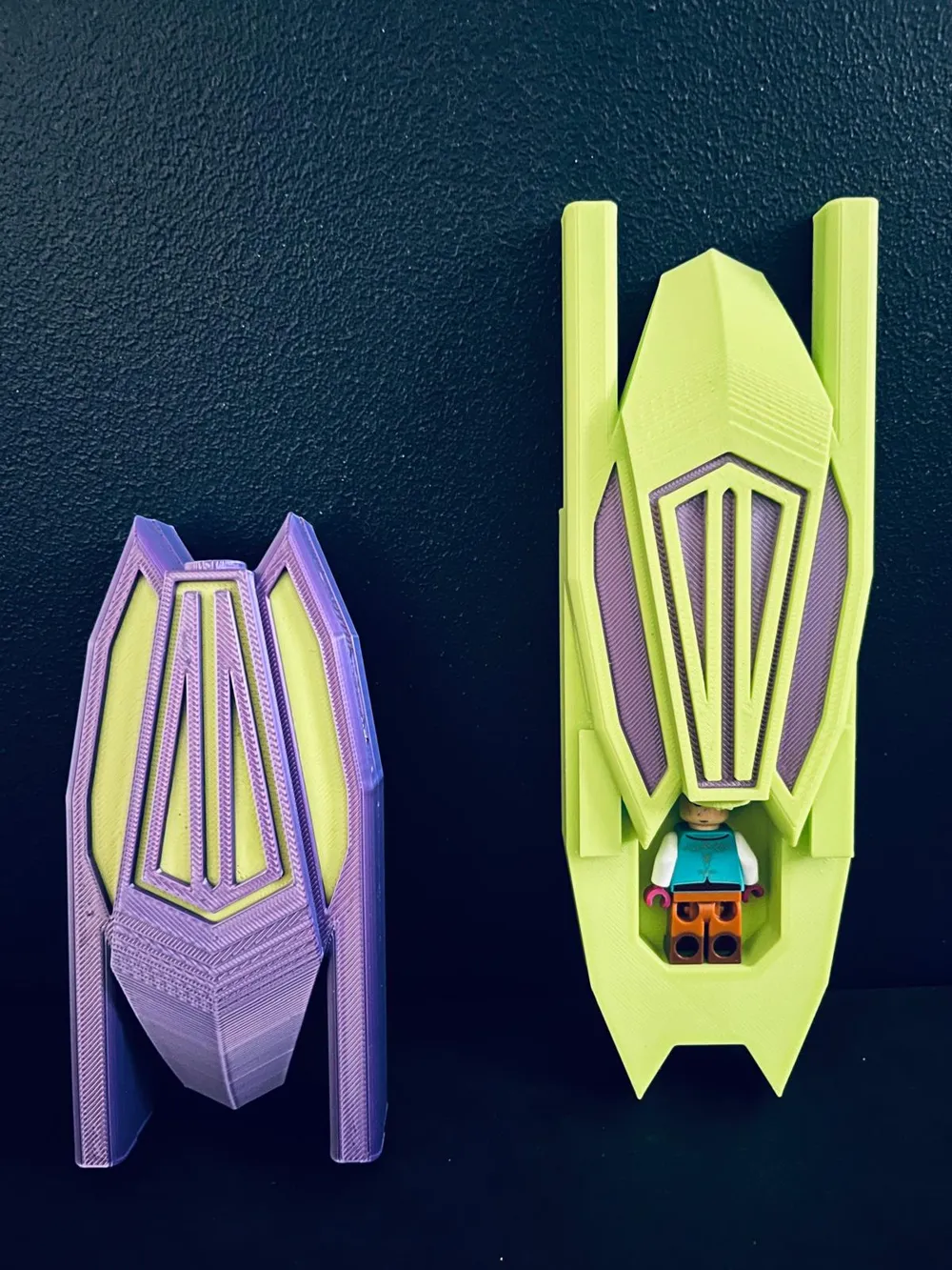 Expandable bunker with moving elevator & spaceship by Rei Bau ...