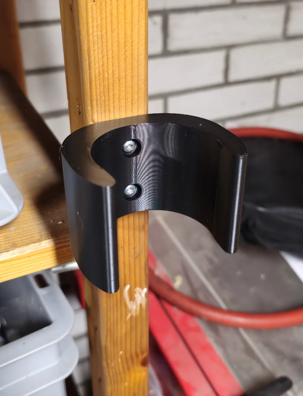 grease gun holder by WvdB - MakerWorld