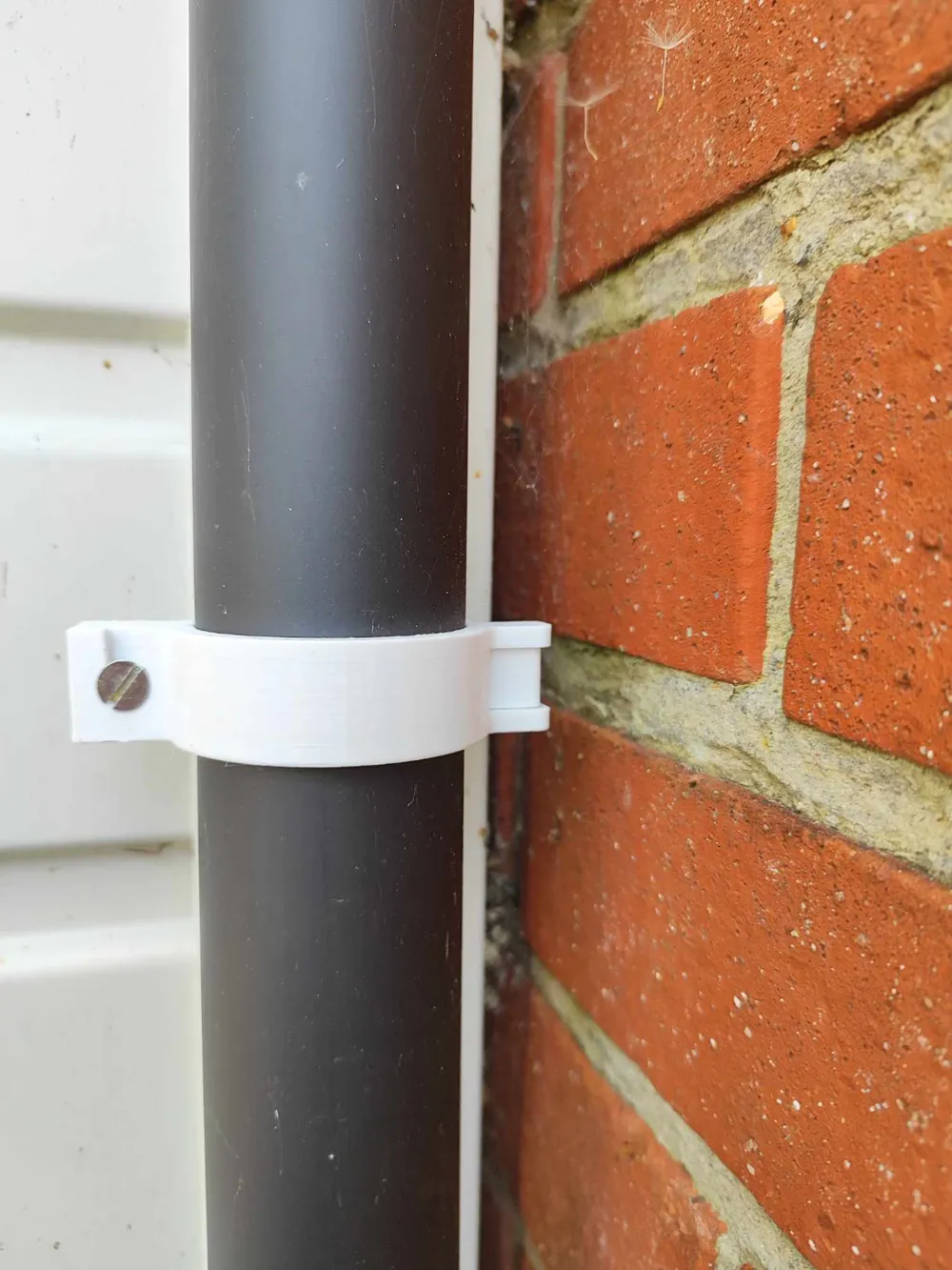 gutter pipe clip, downpipe brackets D50 D80 by damobi91 - MakerWorld