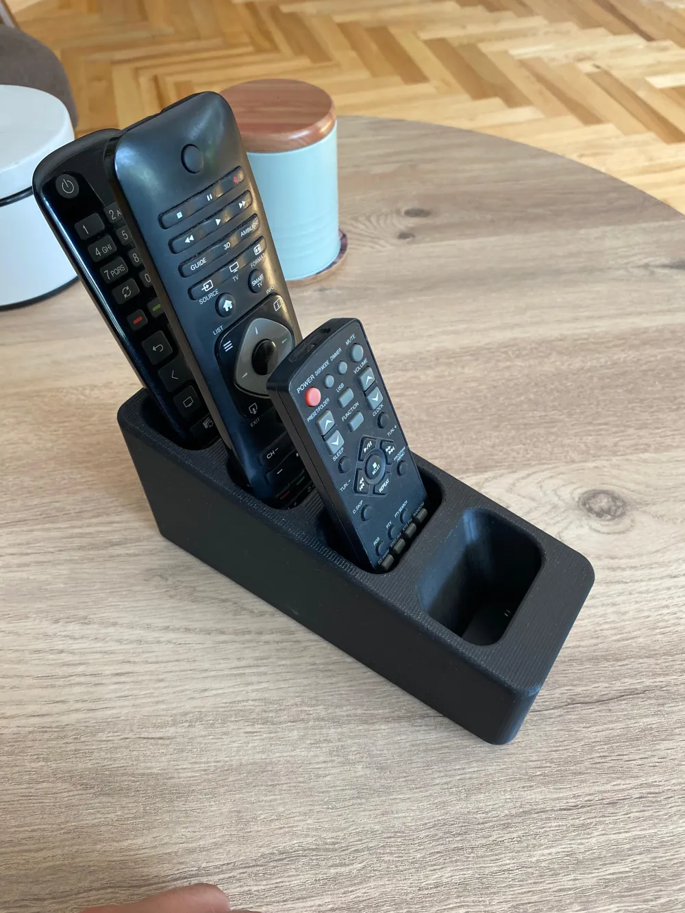 Stand for TV remotes by hexa550 MakerWorld: Download Free 3D Models