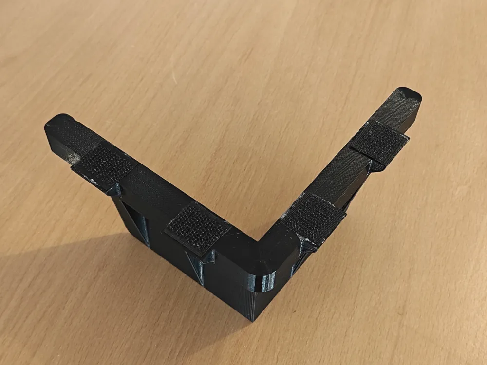 Anti-Slip Corners for Car Trunk - Velcro by LightCore3D - MakerWorld