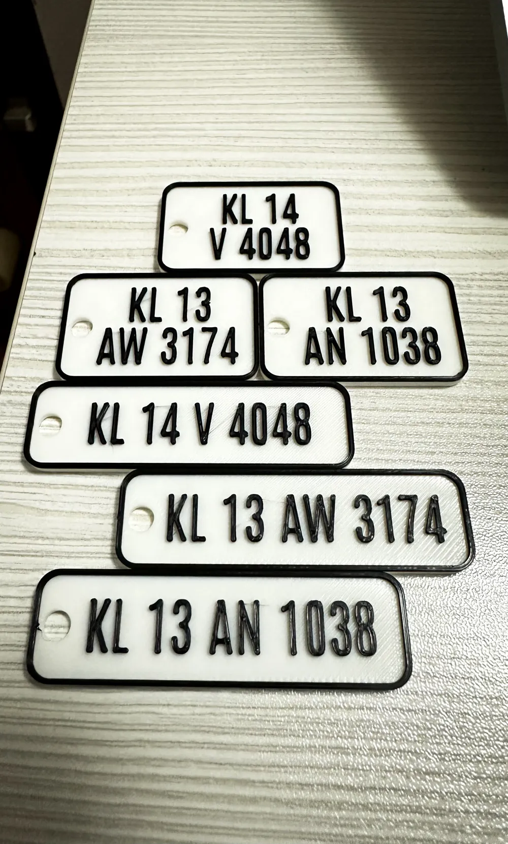 Number plate keychain - Free 3D Print Model - MakerWorld