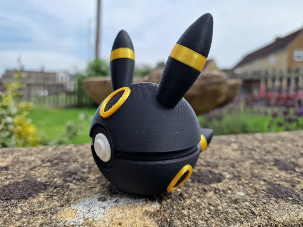 Umbreon Pokeball - Free 3D Print Model - MakerWorld