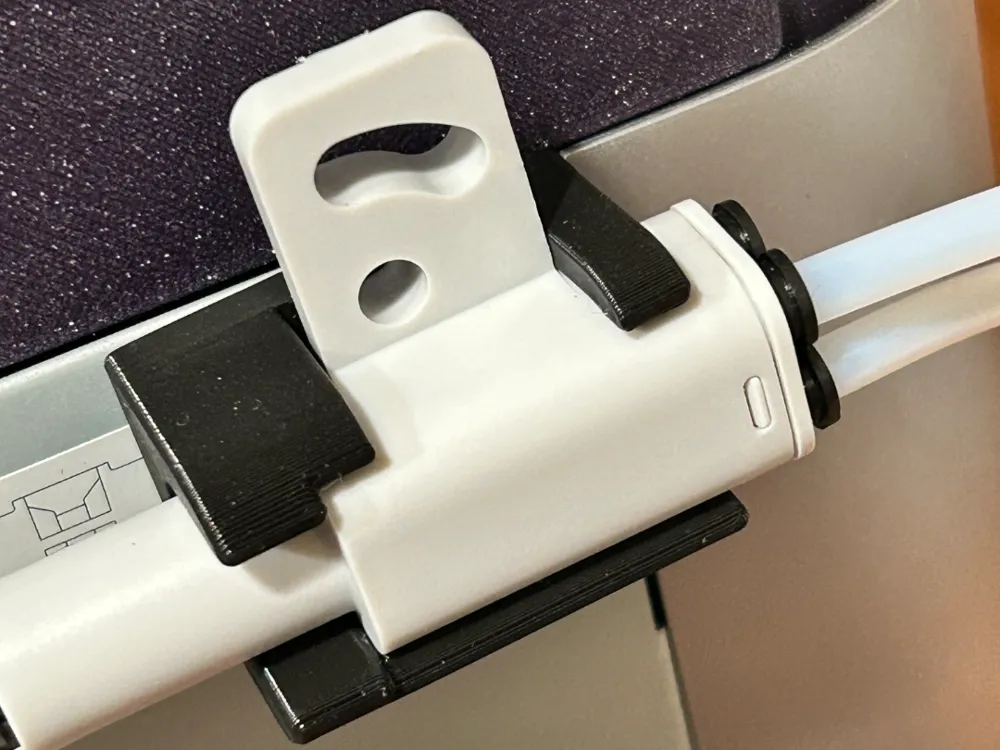 Magnetic Bambu 4-in-1 PTFE Adapter Mount - Free 3D Print Model - MakerWorld