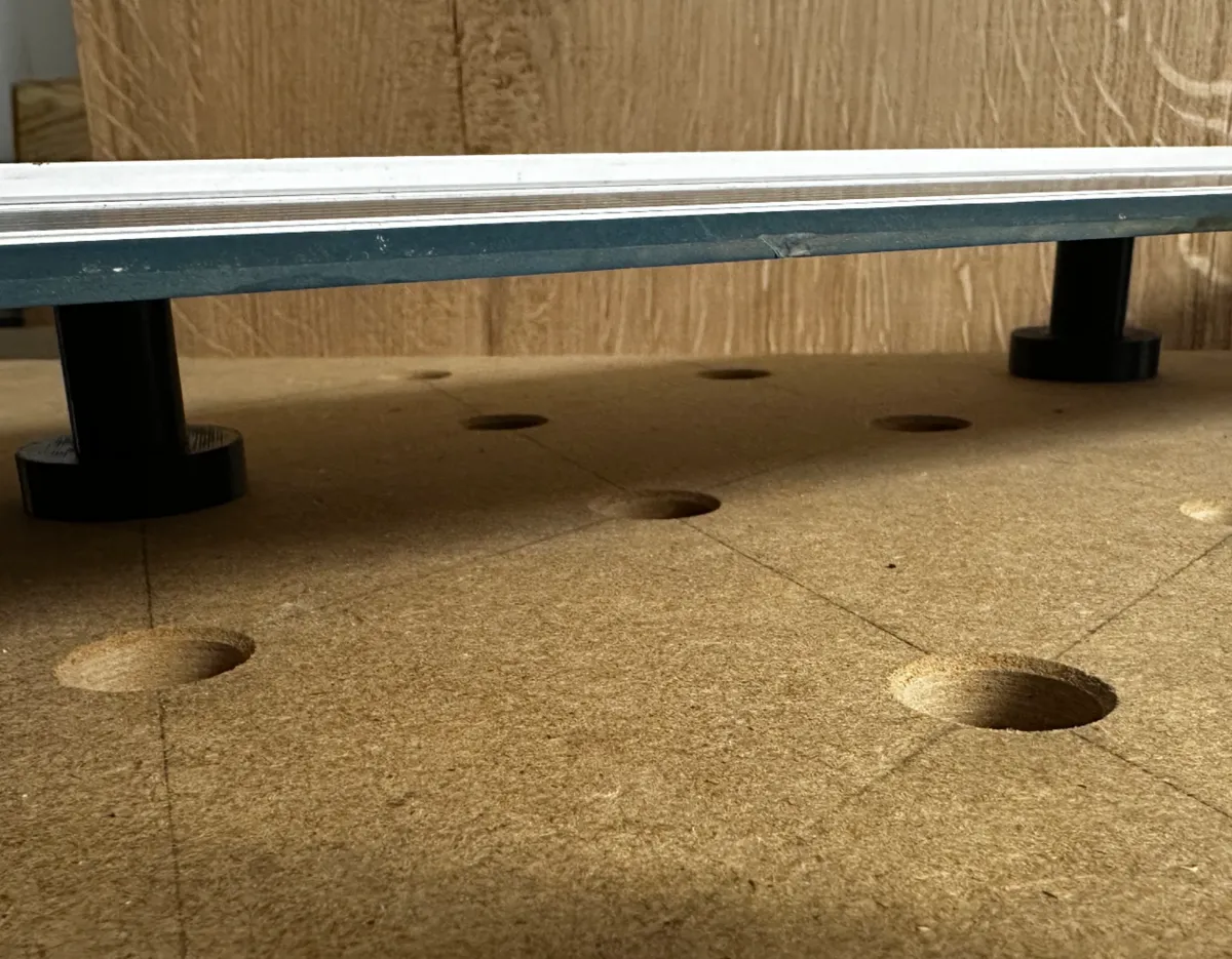 Bosch FSN guide rail MFT bench dog - Free 3D Print Model - MakerWorld
