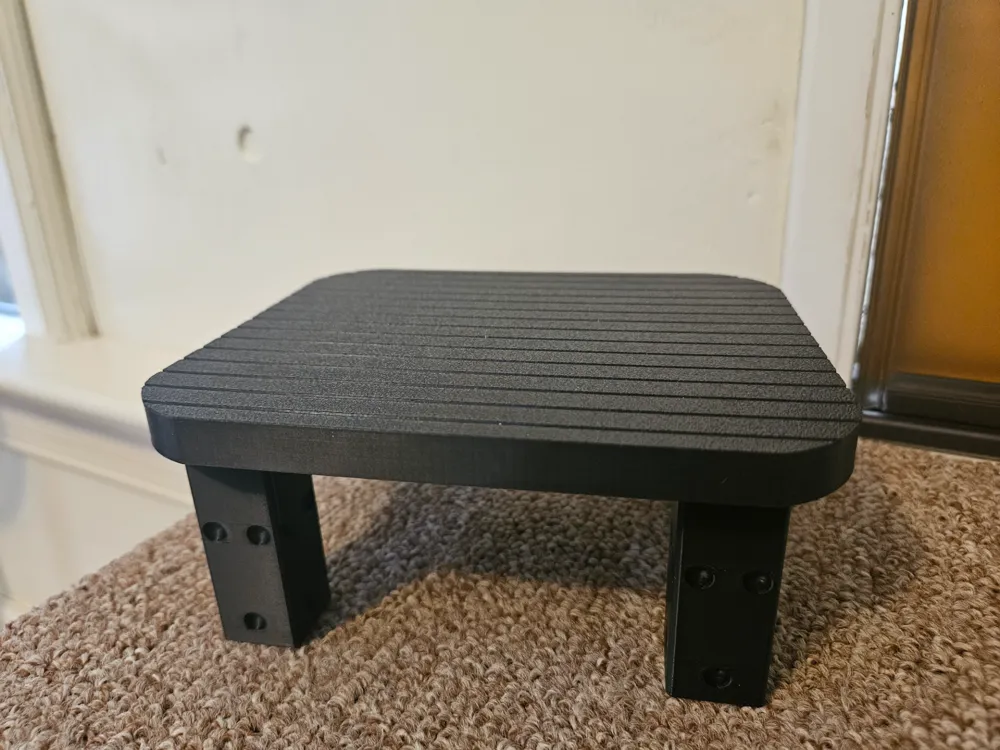 Shorty Stool - portable dangling feet prevention Remixed by bovineblitz ...