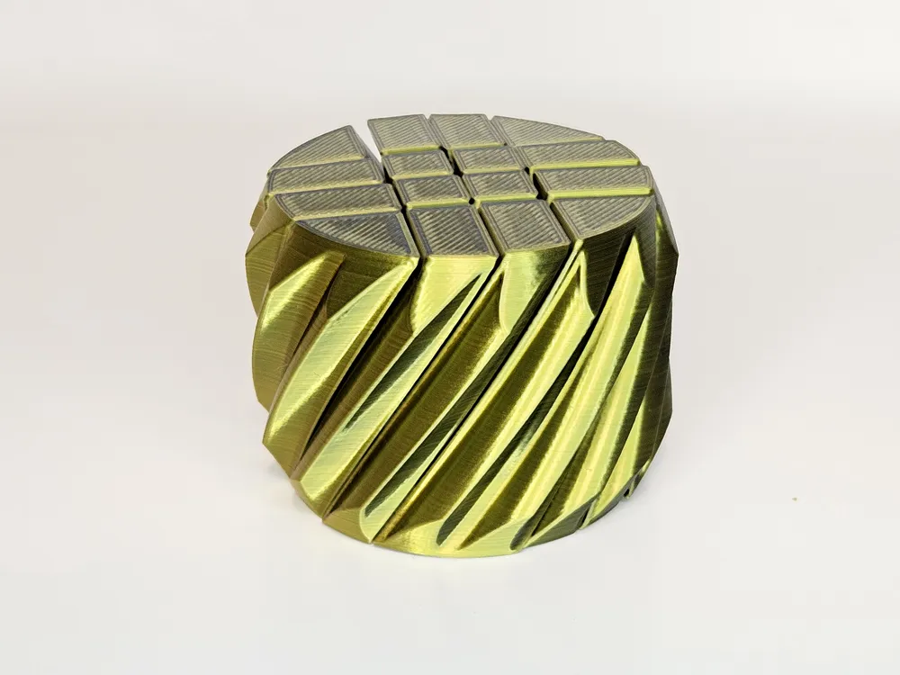 SpiralTwist Gear Fidget (slime Gear) - Free 3D Print Model - MakerWorld