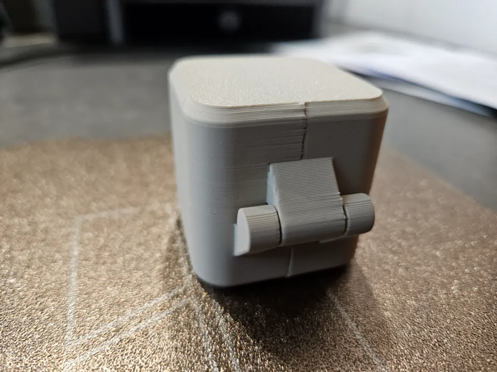 Print-In-Place Ring Box with Dual Ring Insert by LonelyCode MakerWorld ...