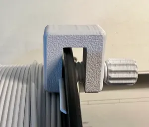 Filament Clamp by Jochen R. - MakerWorld