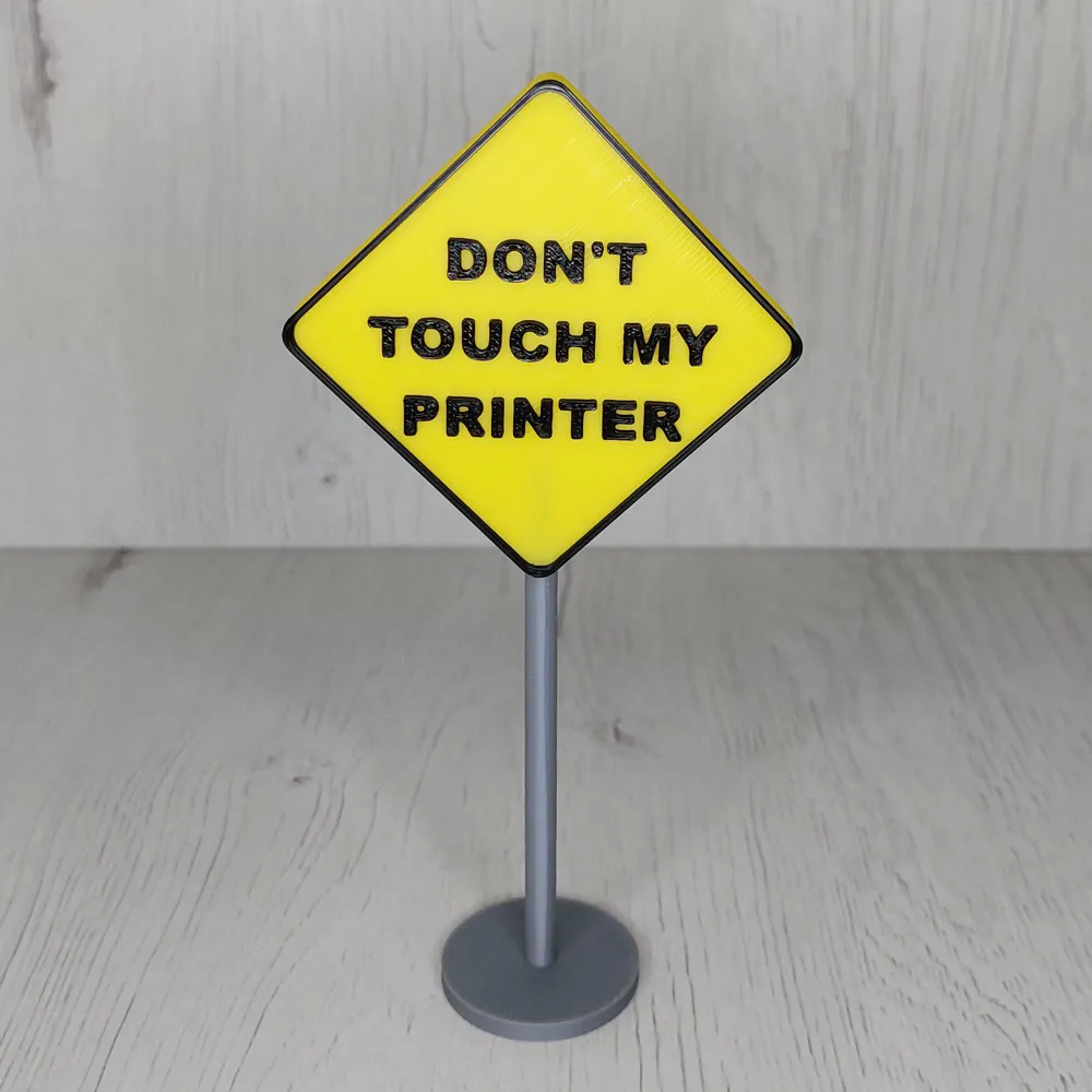 Don't touch warning sign for your desktop / work area by casma3d ...