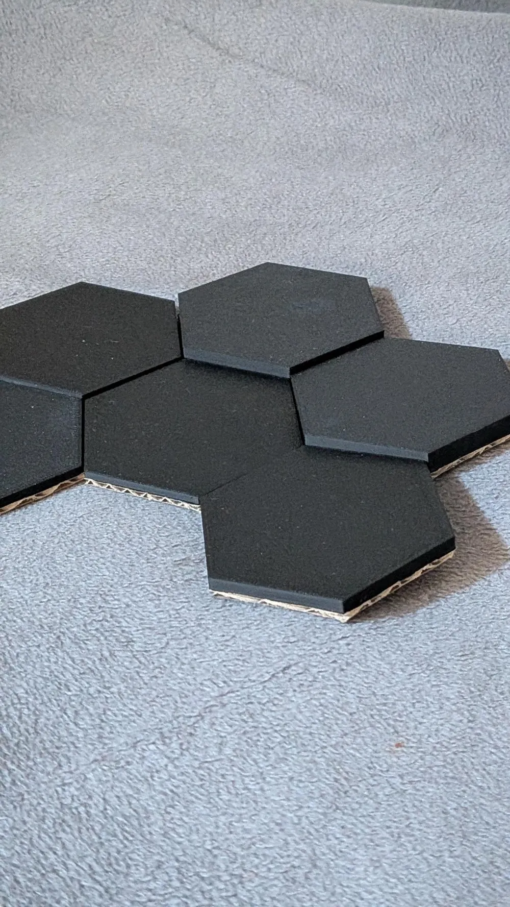 Honeycomb Wall Panel - Free 3D Print Model - MakerWorld