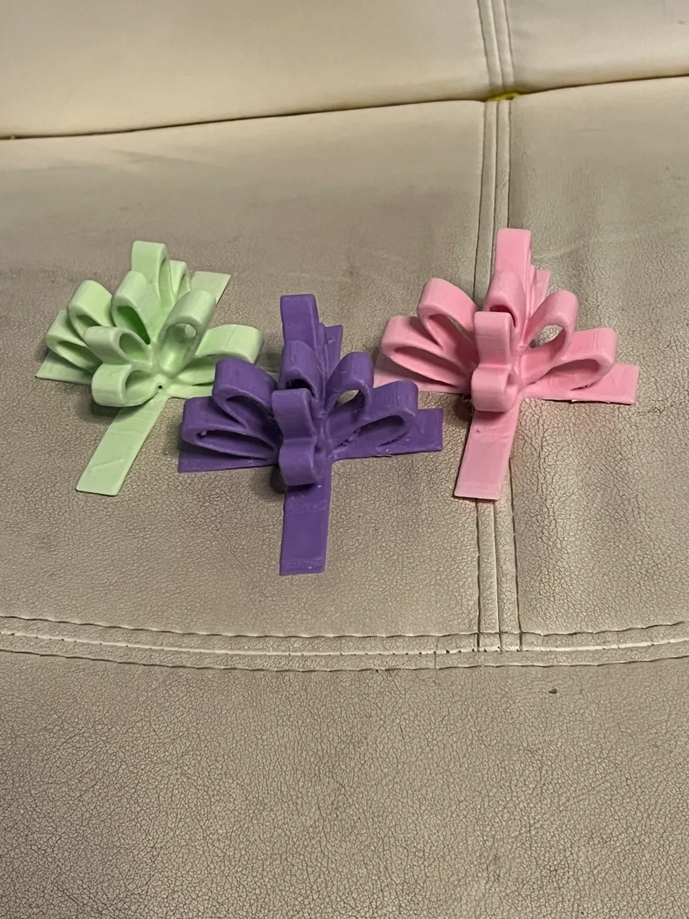 Christmas Bow - Free 3D Print Model - MakerWorld