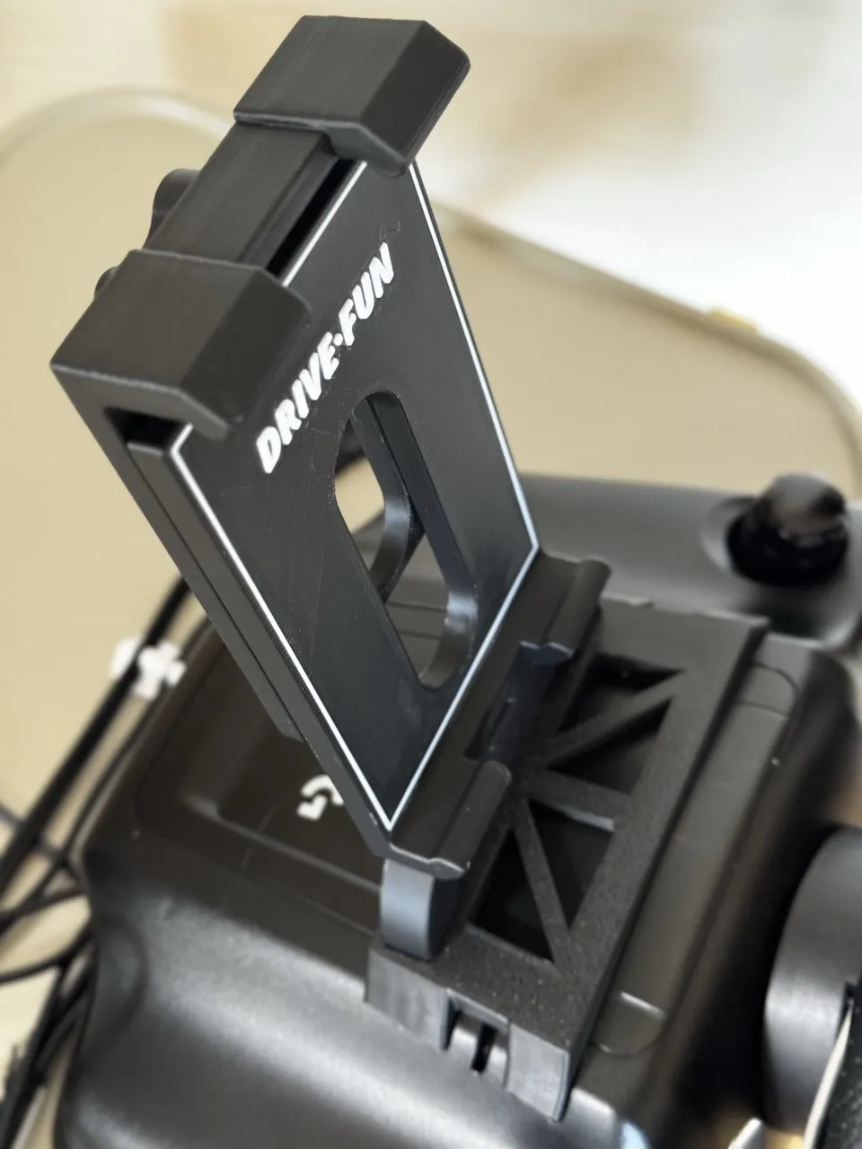 SIM Racing iPad/Tablet Holder on Logitech G29/G923 - Free 3D Print ...