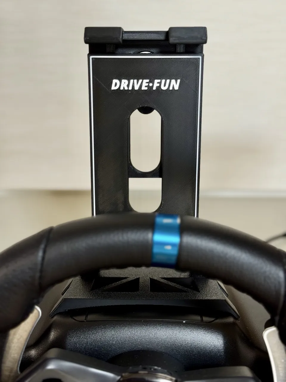 SIM Racing iPad/Tablet Holder on Logitech G29/G923 - Free 3D Print ...