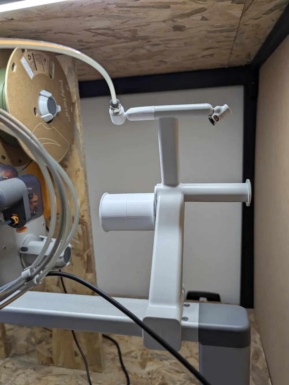 A1 NO-Friction Axis - non-unscrewable spool holder by iluminari3d ...