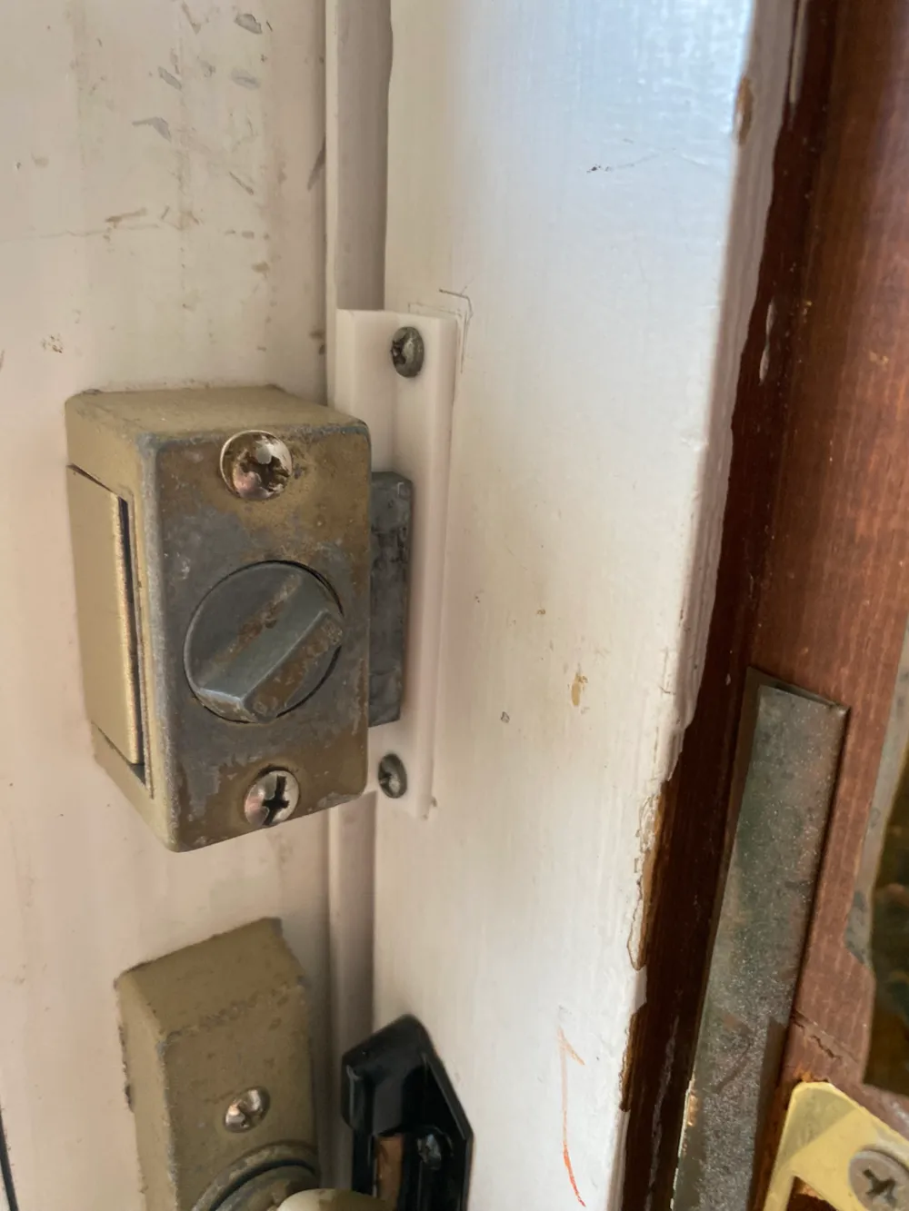 Storm Door Jam by El Jeffe - MakerWorld