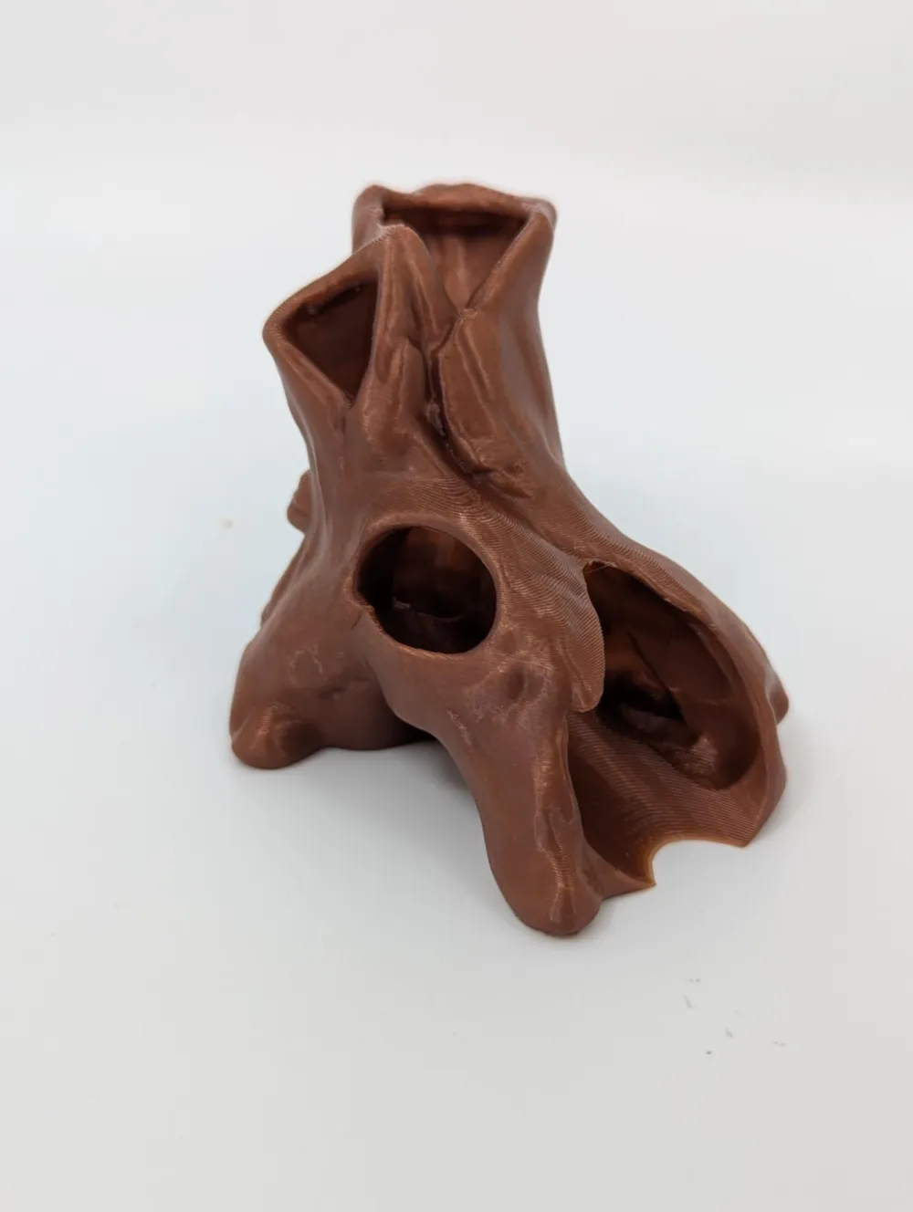 A Weird log Reptile Hide, Small Critter Hide - Free 3D Print Model ...
