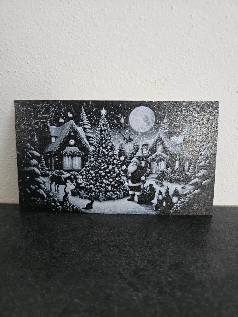 Christmas village with Santa - Hueforge 200x112 by 3Devil - MakerWorld