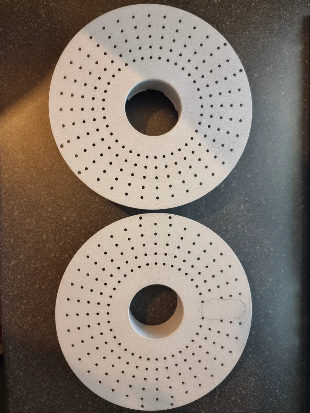 Bambu Lab Spool (Reusable) Remixed by Lurcher - MakerWorld