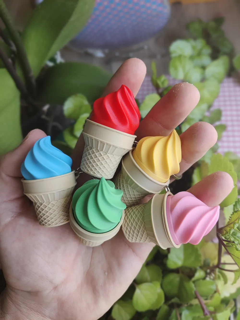 Ice Cream Clicker - Free 3D Print Model - MakerWorld