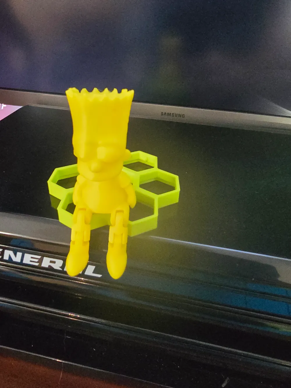 Bart Simpson Flexi Articulated Legs by DougBurton1969 - MakerWorld