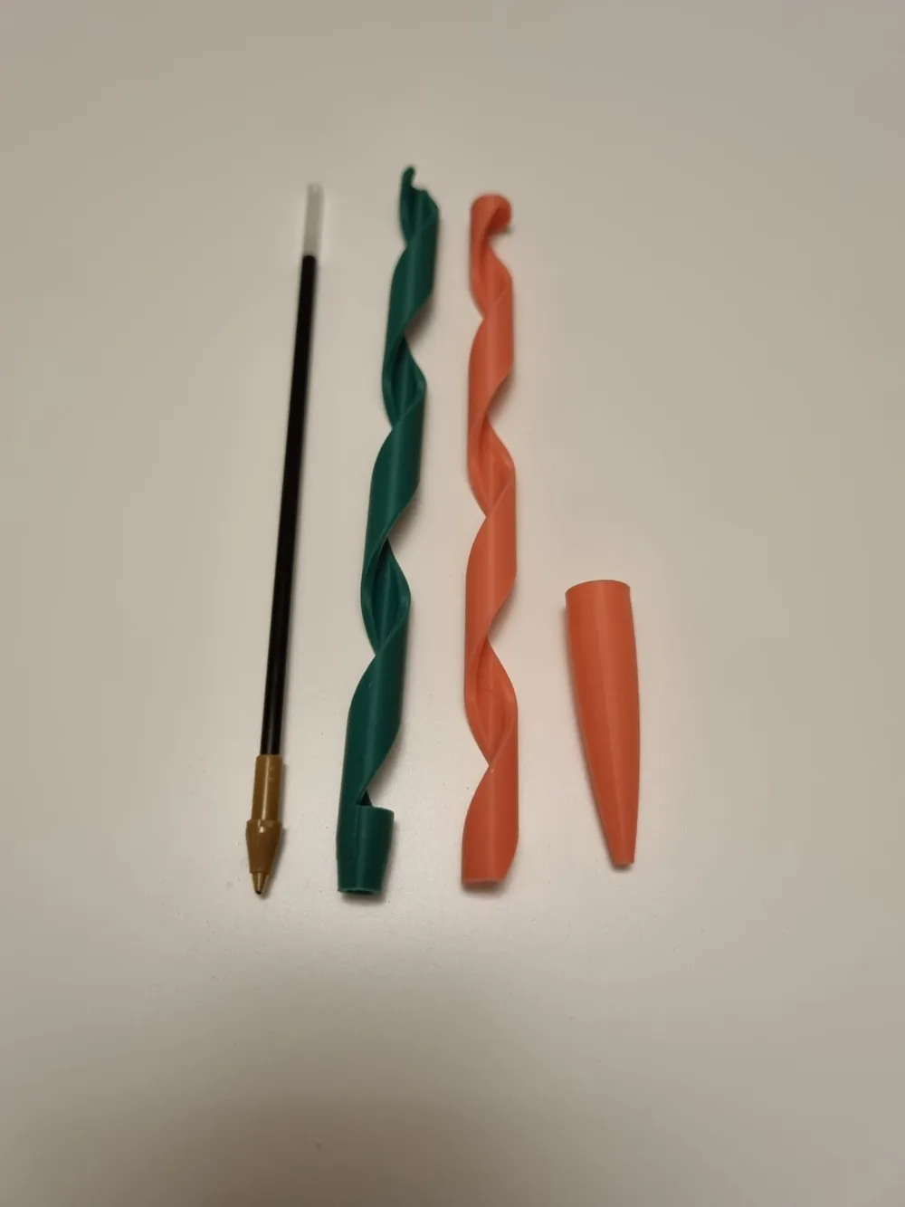 Spiral Fidget Pen by Riky2141MakerWorld: Download Free 3D Models