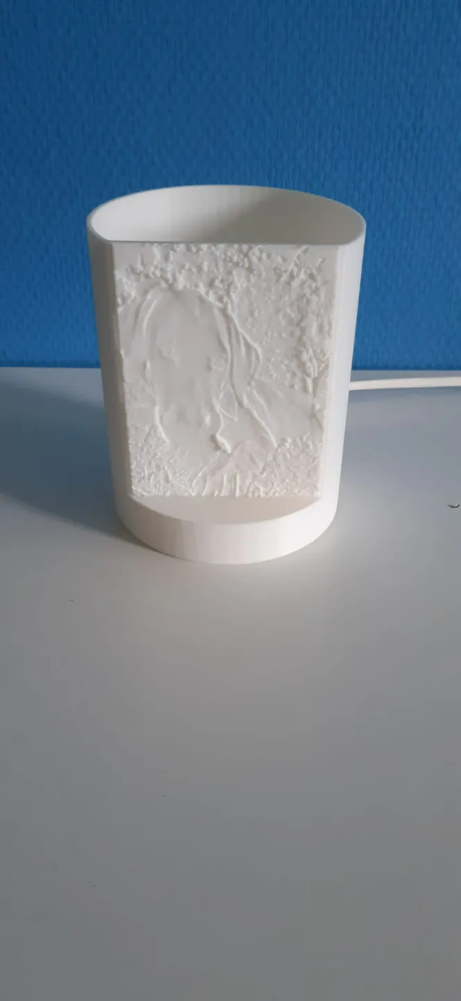 Lithophane Dog lamp by stevenkluft10 - MakerWorld