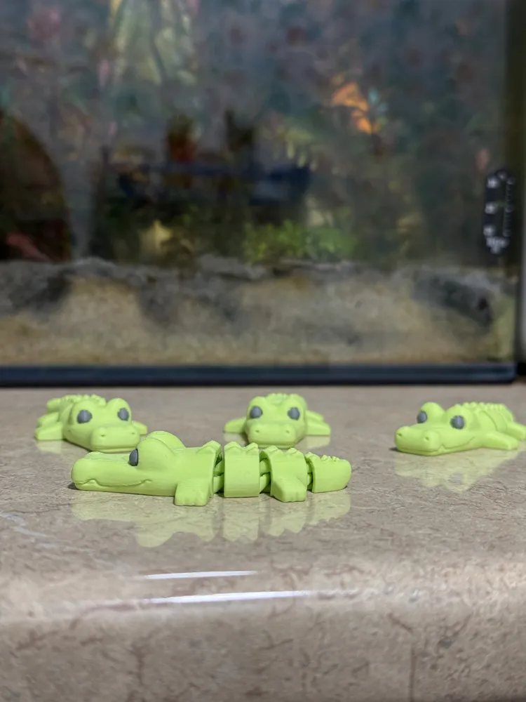 Flexy Mini Crocodile - Free 3D Print Model - MakerWorld