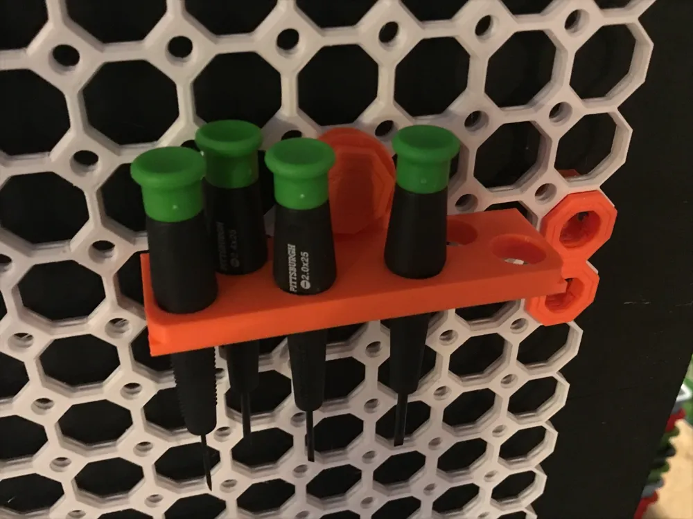 Screwdriver holder for Multiboard Remixed by the3dprinterman21 MakerWorld: Download Free 3D Models