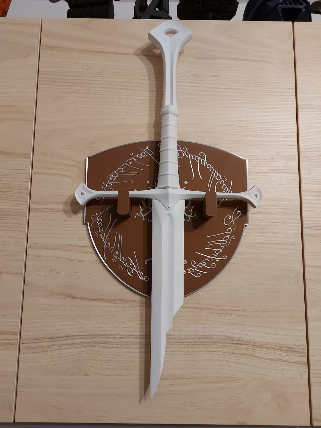 Gondor shield sword stand LOTR - Free 3D Print Model - MakerWorld