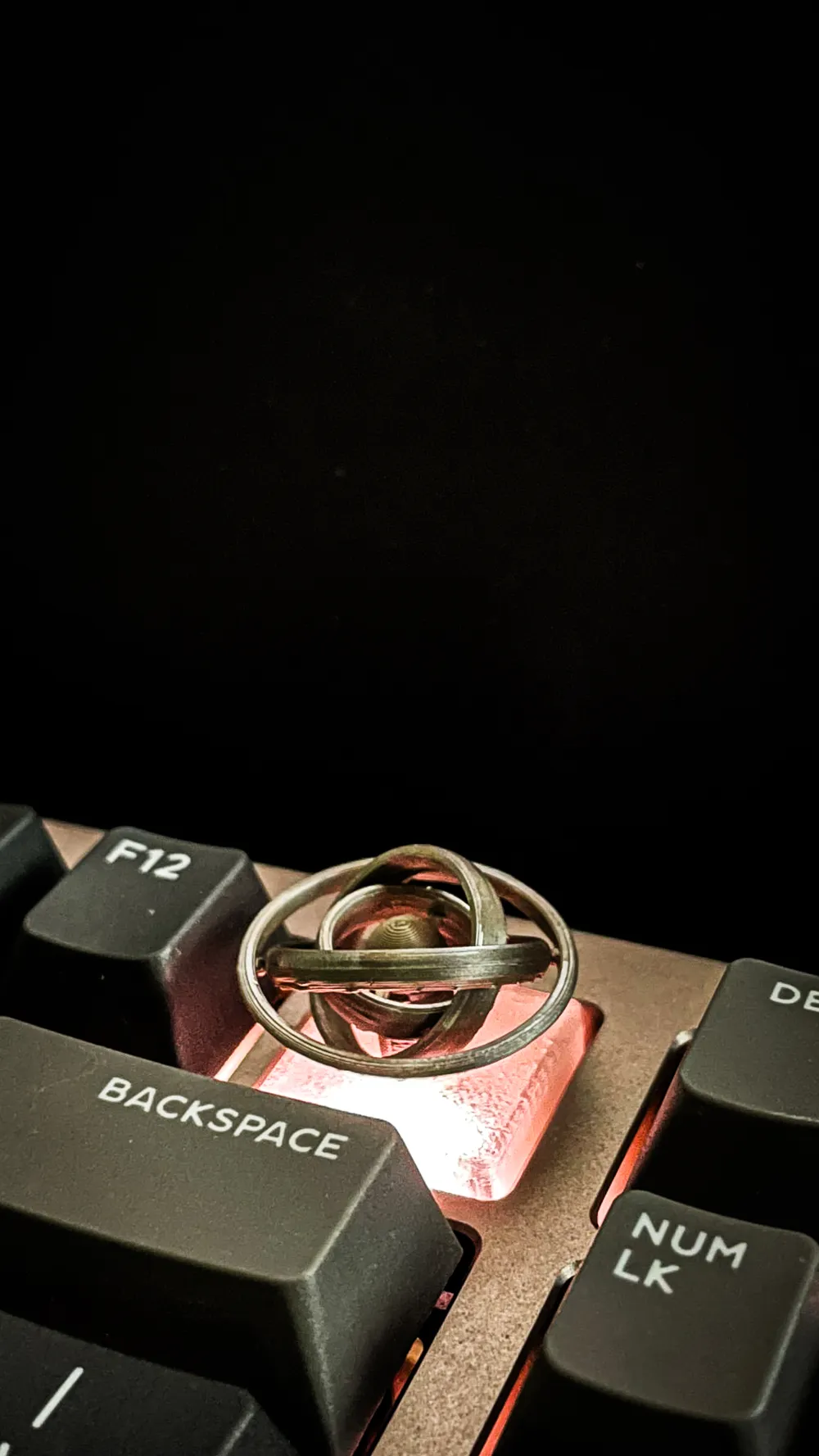 Astronomical Star-Keycap by Justin and Natalie MakerWorld: Download ...