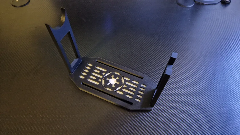 E-11 Blaster Display Stand Remixed by essential_movie_props MakerWorld ...