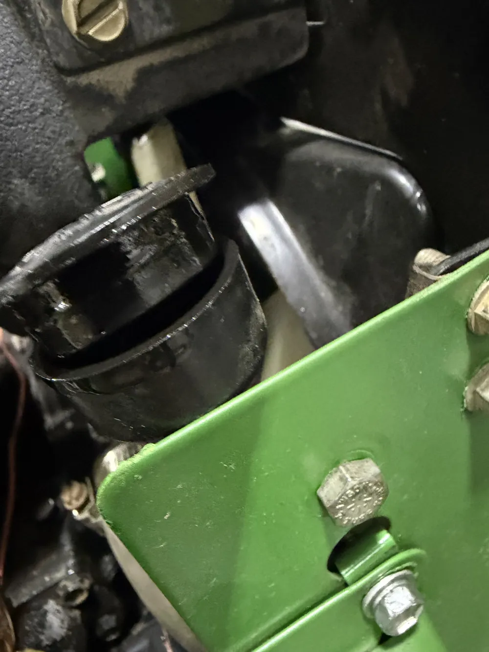 Embudo para líquido de transmisión John Deere 322 - Modelo de impresión ...