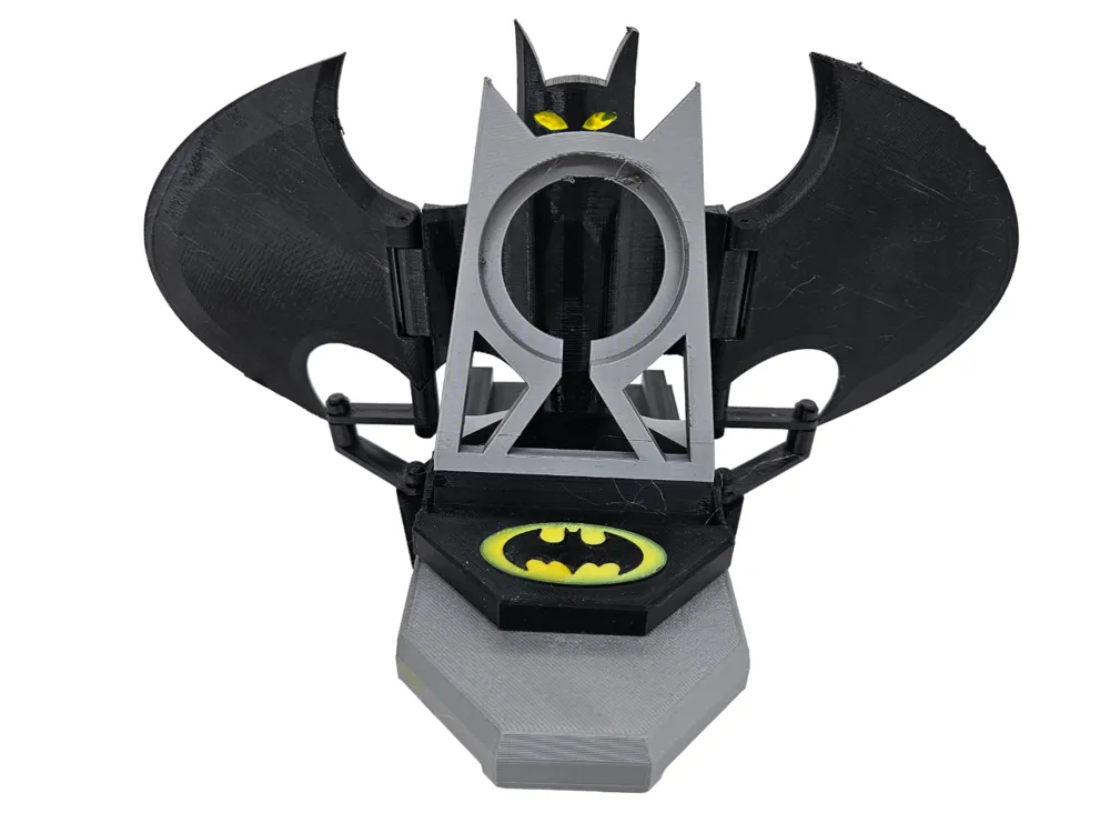 DARK KNIGHT PHONE STAND Hypothenuse & sine by Darren - MakerWorld