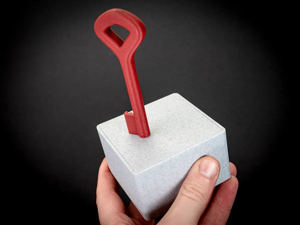 Secret Magnetic Vault !Hidden mechanism and Key! by Meister Edel ...