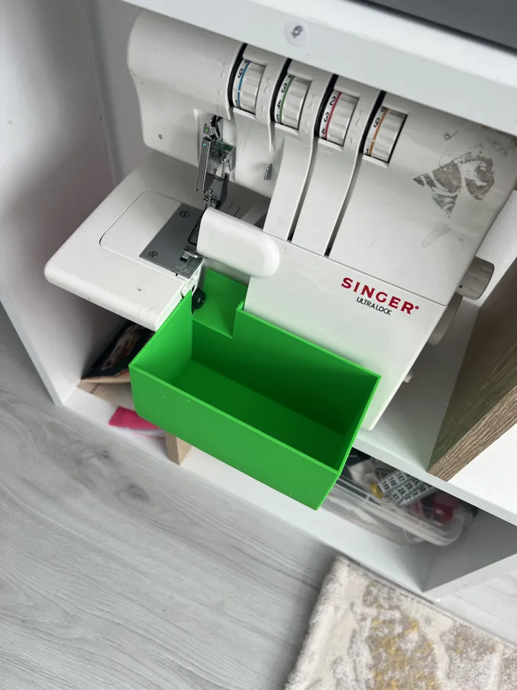 Singer Ultralock Serger Scrap Catcher Remixed by monsware MakerWorld ...