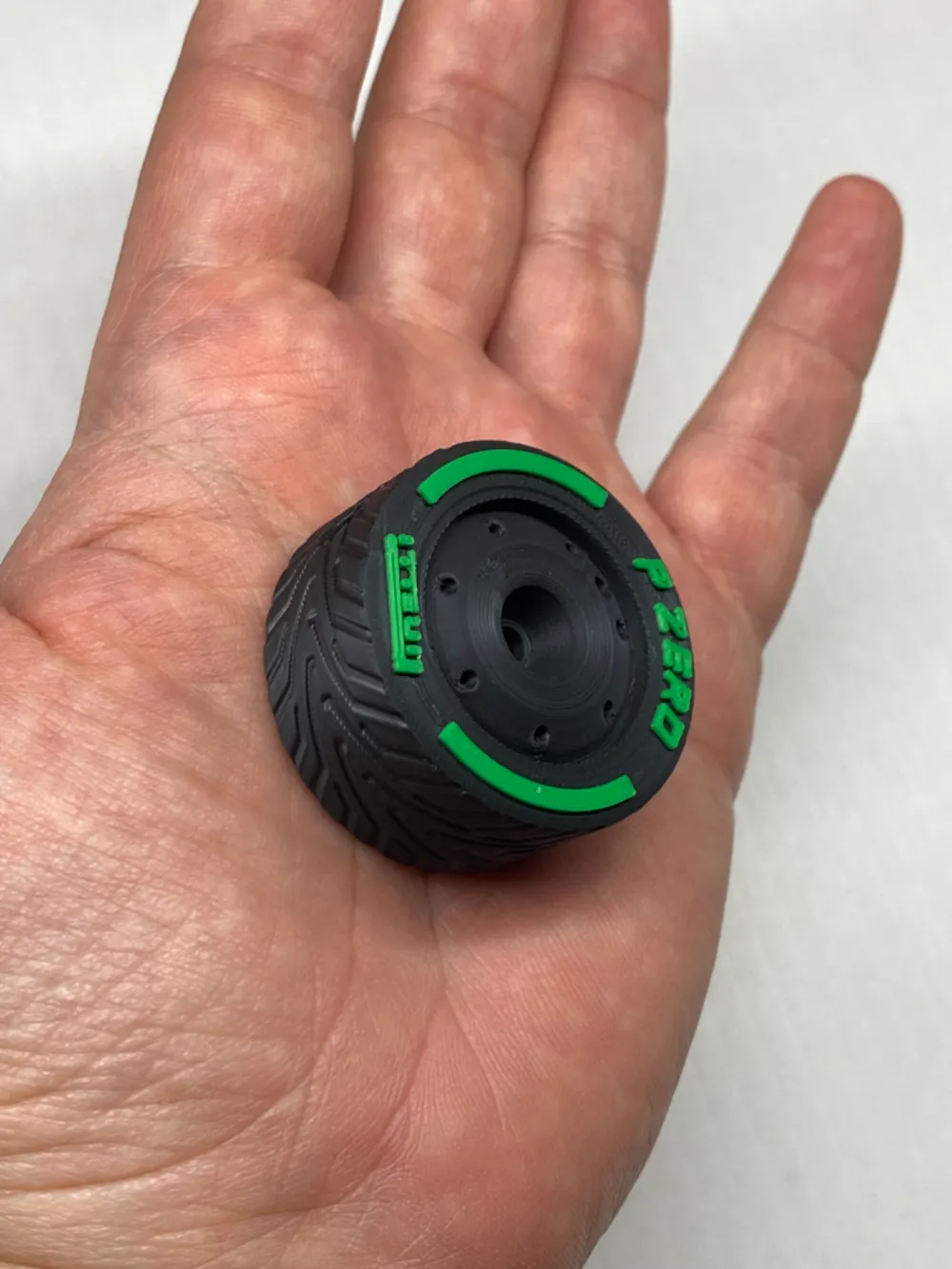 F1 Tire Keychain Tyre by f1dude - MakerWorld