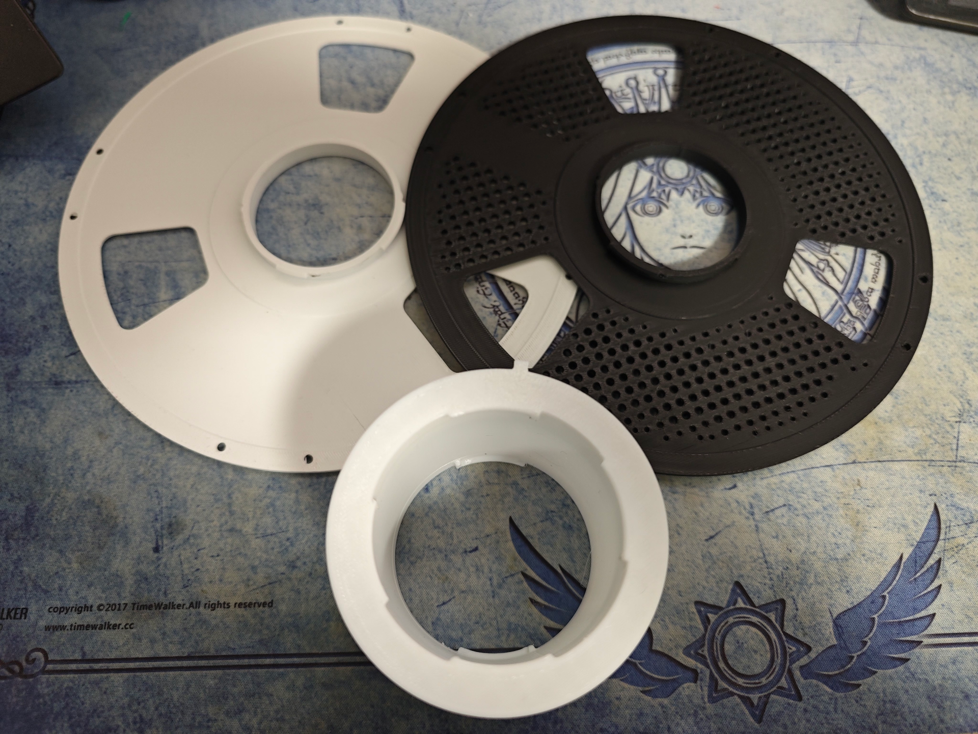 Three-Piece Bambu Spool - A More Compact, Detachable Spool Solution for ...