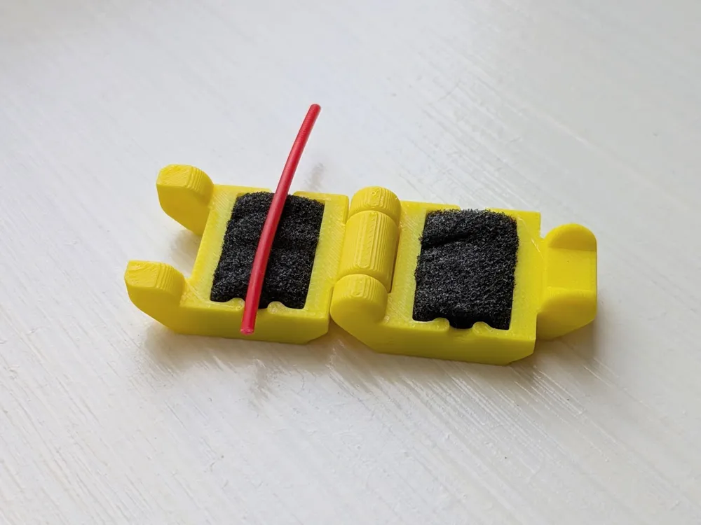 Filament Cleaner by BaGooNMakerWorld: Download Free 3D Models