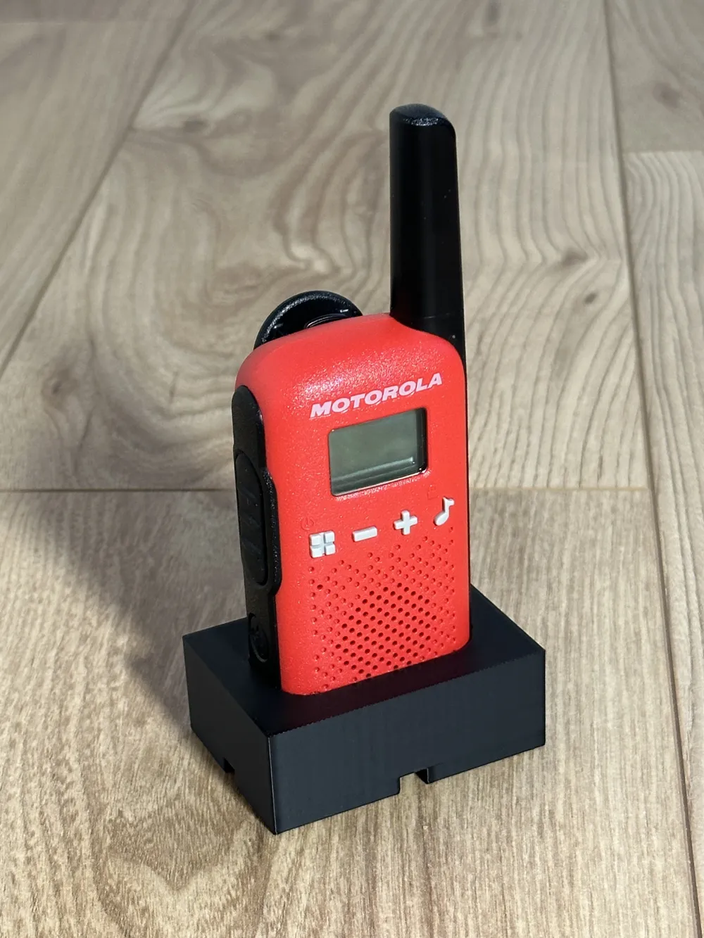 Motorola T42 Talkie-Walkie Stand - Linkable Holder - Free 3D Print ...