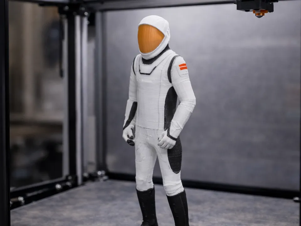 SpaceX Suits - Free 3D Print Model - MakerWorld